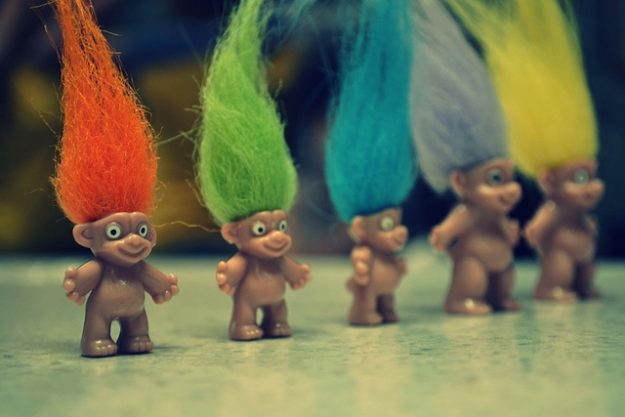 Comment gérer les trolls sur les médias sociaux