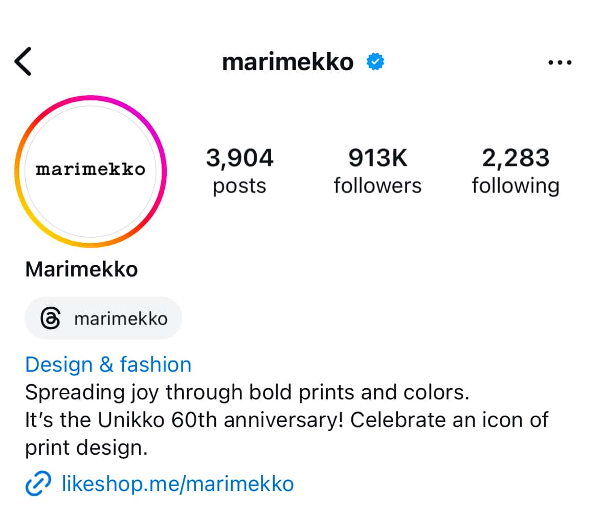 How to Craft the Perfect Social Media Bio: 46 Free Templates