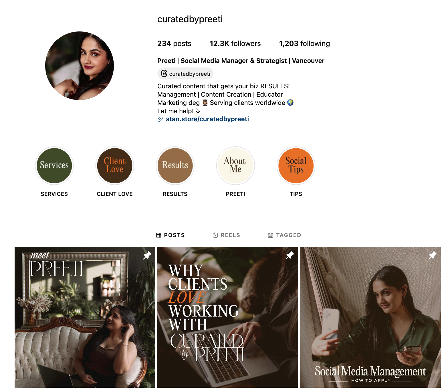 How to create a social media portfolio: Tips + free template